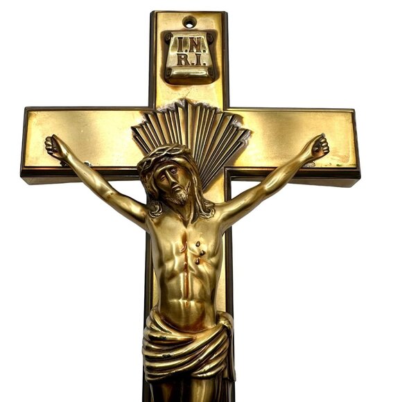 Parsons | Wall Decor | Vintage Parsons Gold Color Wall Crucifix Cross ...